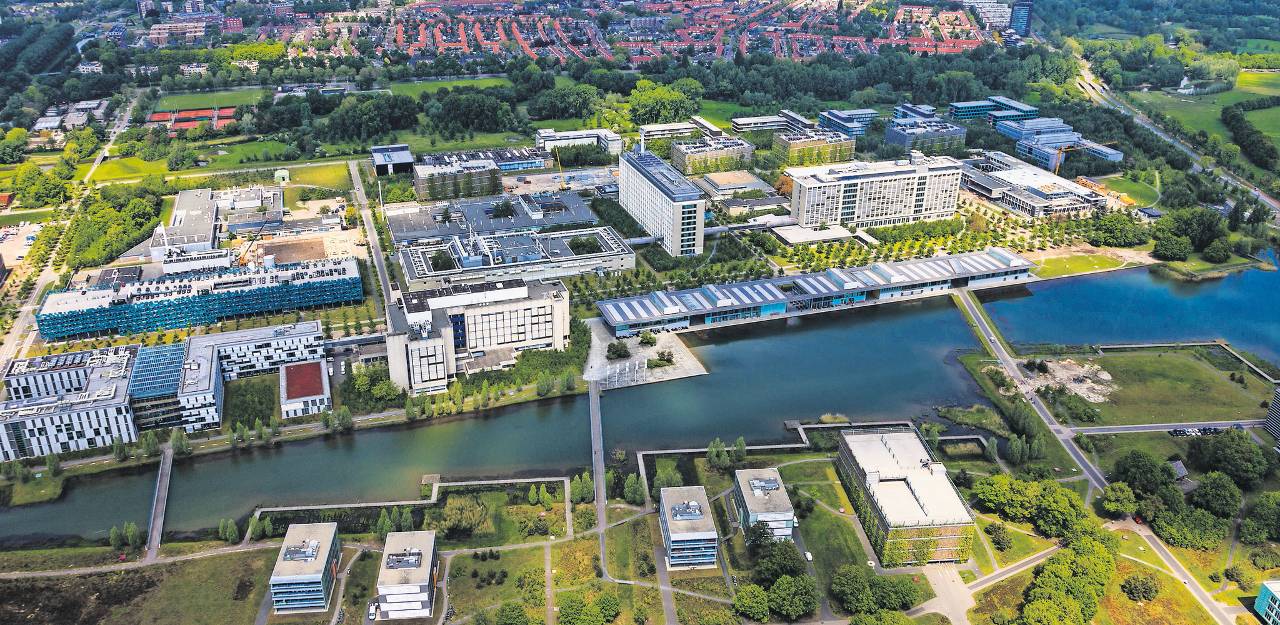 Kamp gunt Brainport Eindhoven geen Mainport-status | Het Financieele ...